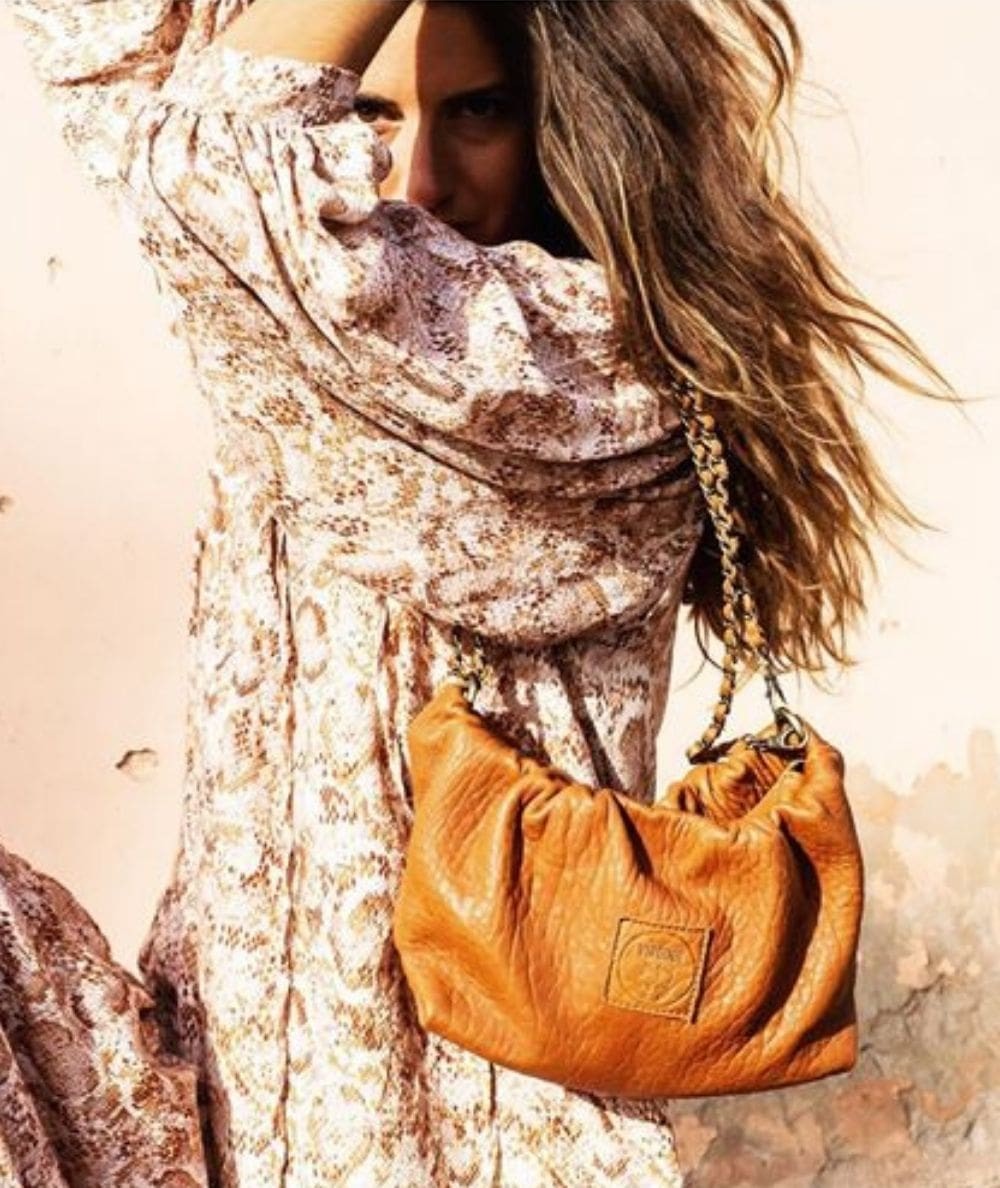 Sac Pouch Régina en cuir bubble camel Virginie Darling