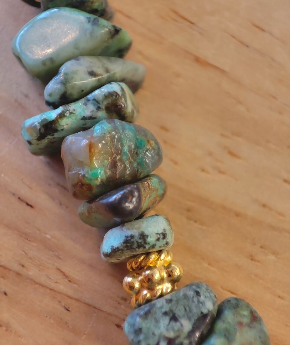 Collier en chips de turquoise et jaspe kambala et vermeil Phoenix Lisa Mia